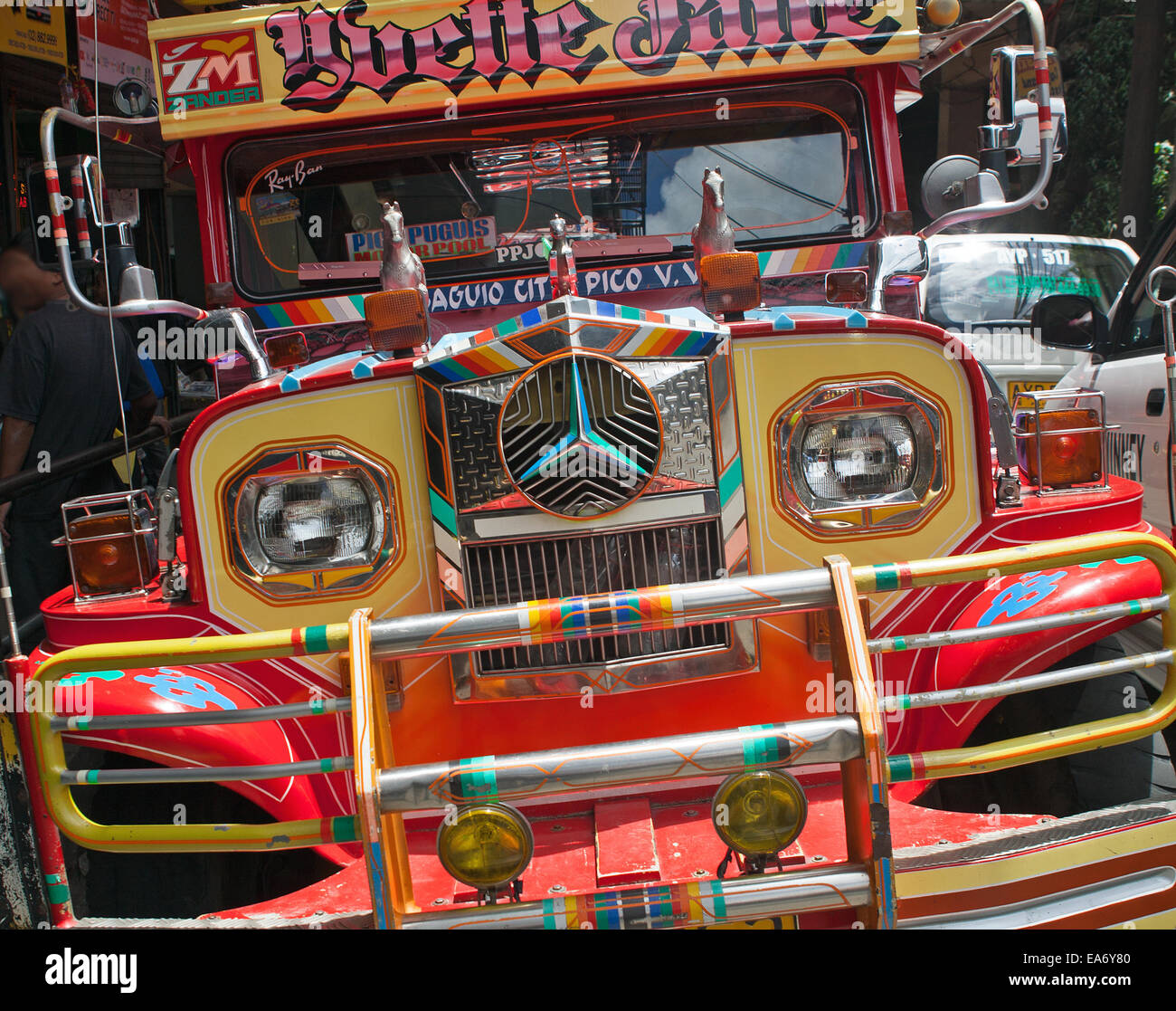 Jeepney hi-res stock photography and images - Alamy