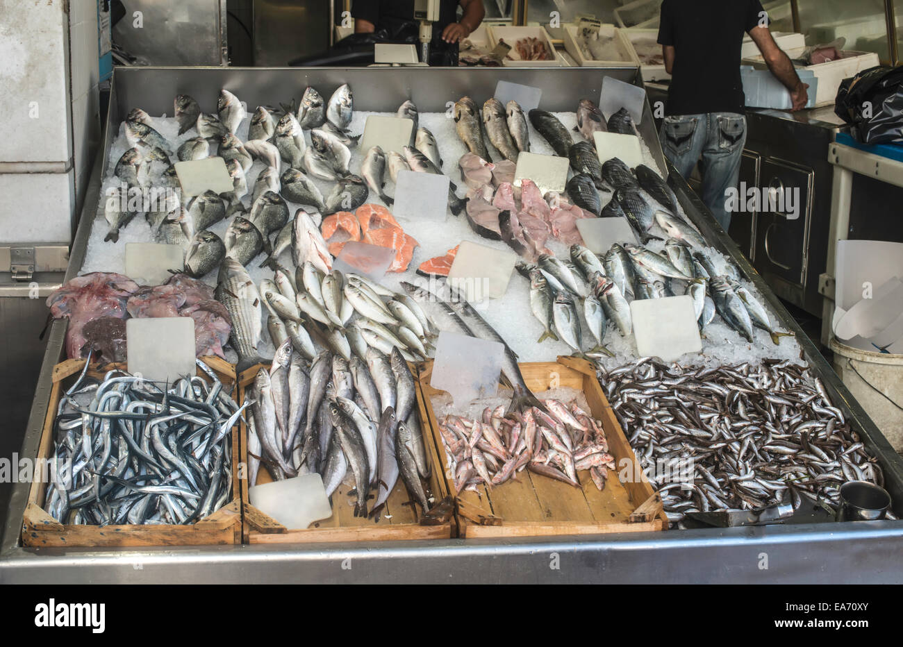 Fish on ice in the market Stock Photo - Alamy