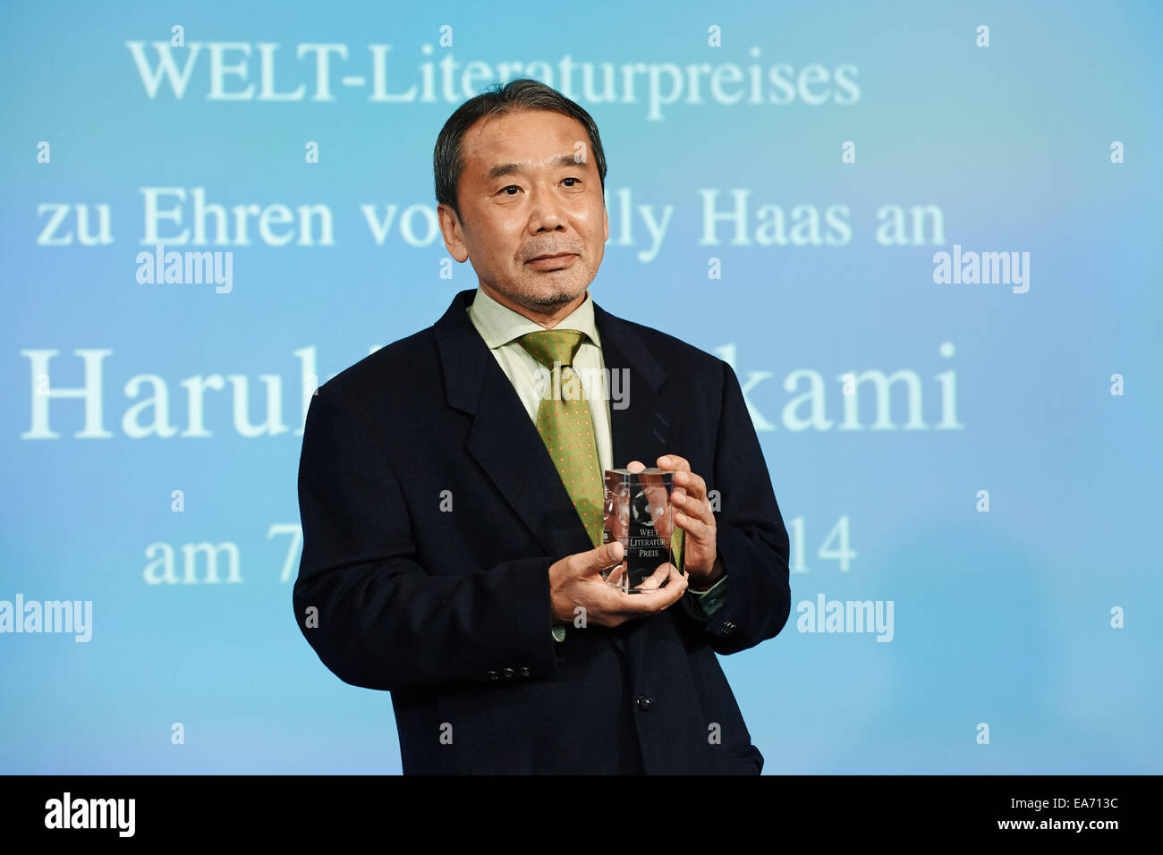 Haruki Murakami High Resolution Stock Photography and Images - Alamy