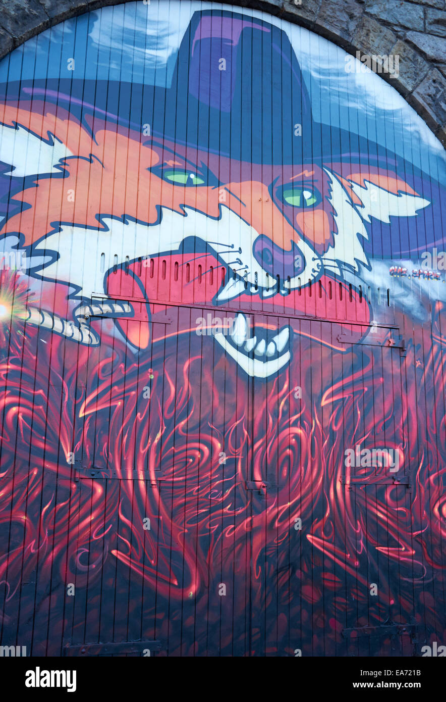 STREET ART, GRAFFITI, URBAN ART, EDINBURGH, SCOTLAND Stock Photo - Alamy