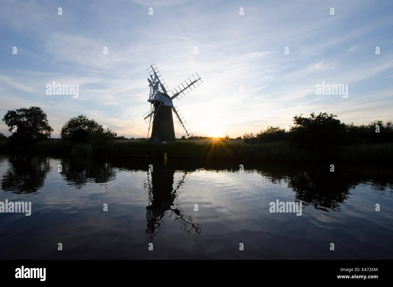 Turf fen windmill hi-res stock photography and images - Alamy