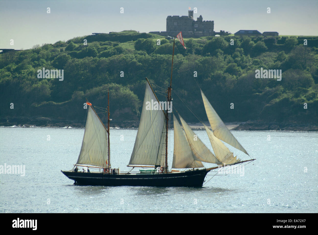 Falmouth castle and tall ship Stock Photo - Alamy