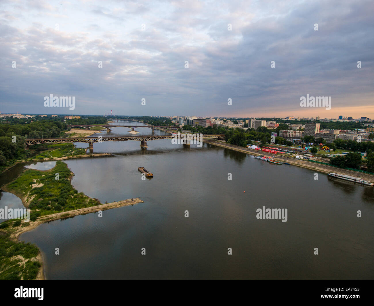 Swietokrzyski Bridge over Wisla river in Warsaw capital of Poland Stock ...