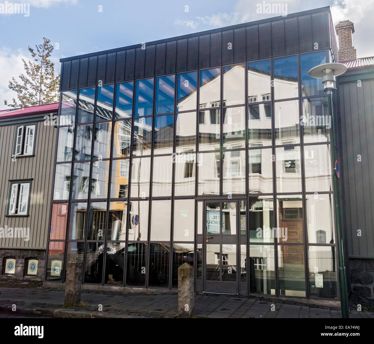 Street scene in downtown Reykjavik, Iceland Stock Photo - Alamy