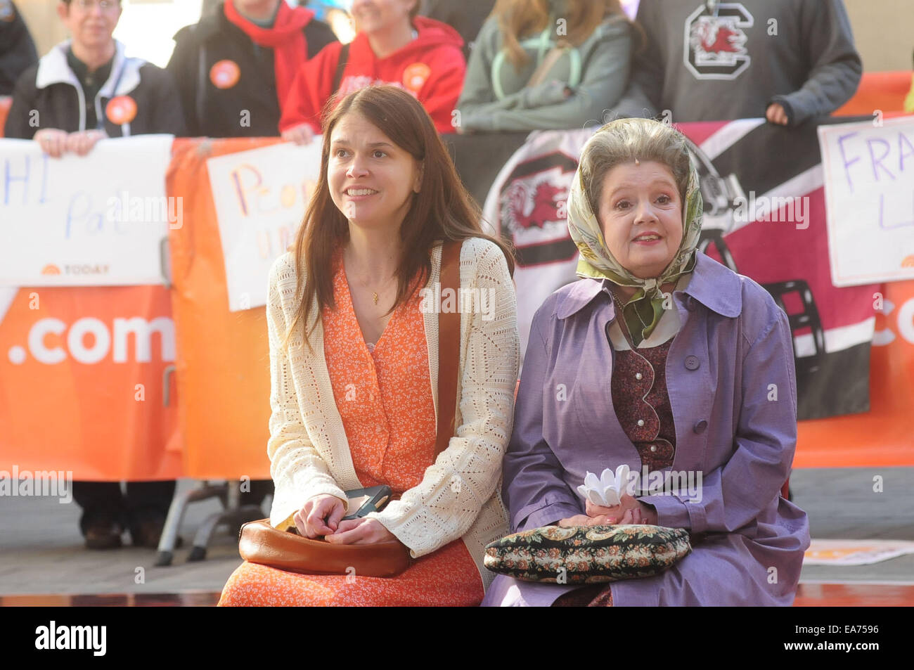 Sutton Foster and the cast of Violet perform on Today show Best of ...