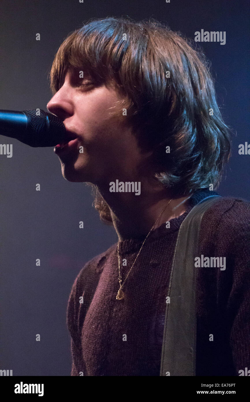 UK, 7th Nov, 2014. Lead Singer Van McCann, Catfish and the Bottlemen ...