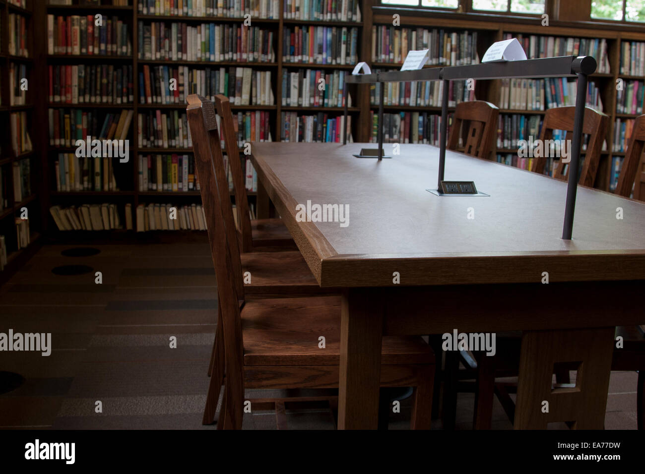 Reading desk at the library Stock Photo - Alamy