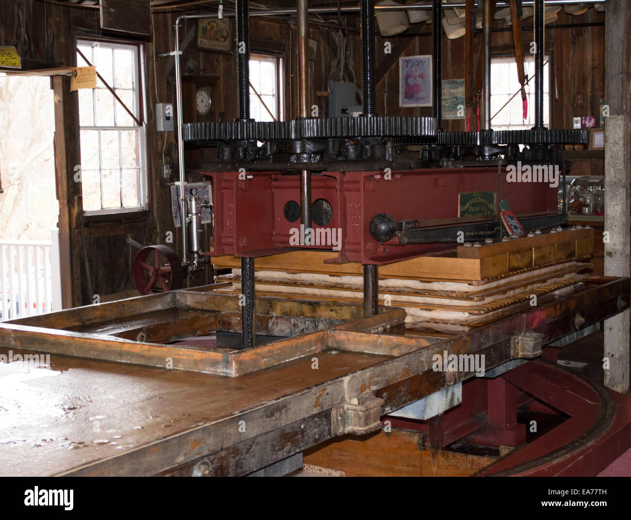 cider,machine, cider machine, cider maker, apple Stock Photo - Alamy