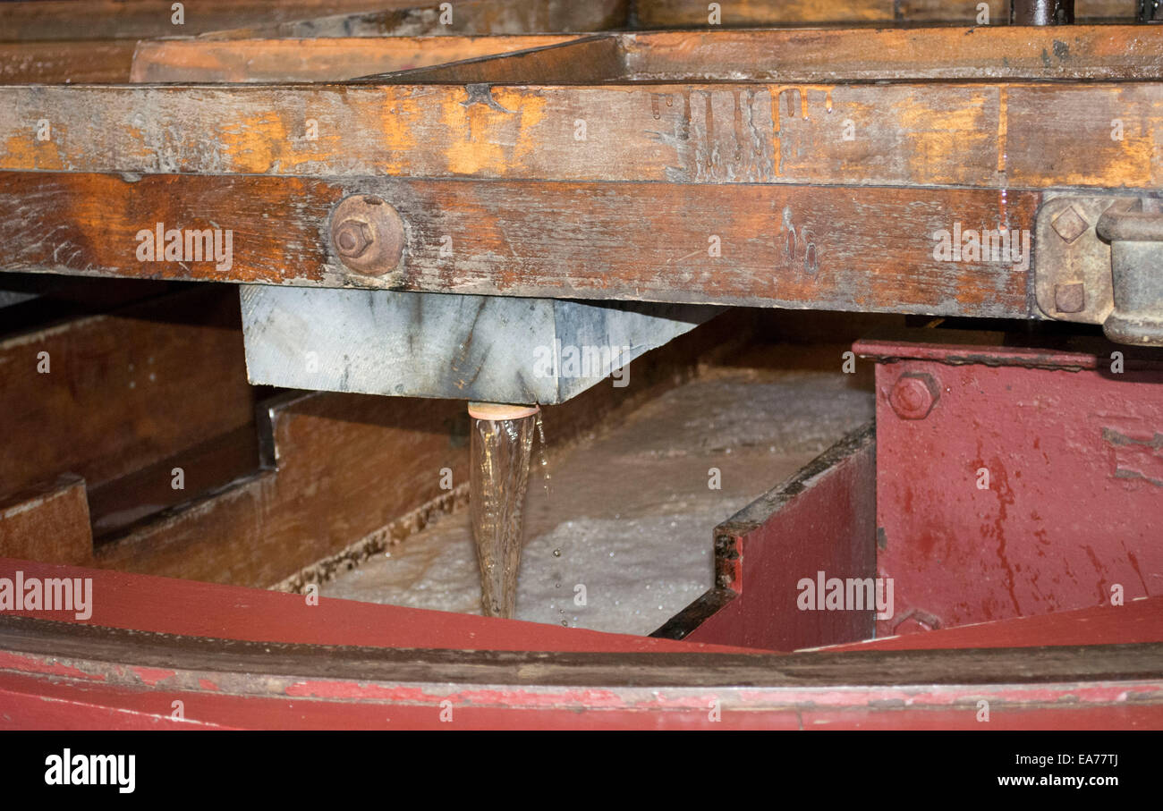 cider,machine, cider machine, cider maker, apple, press Stock Photo - Alamy