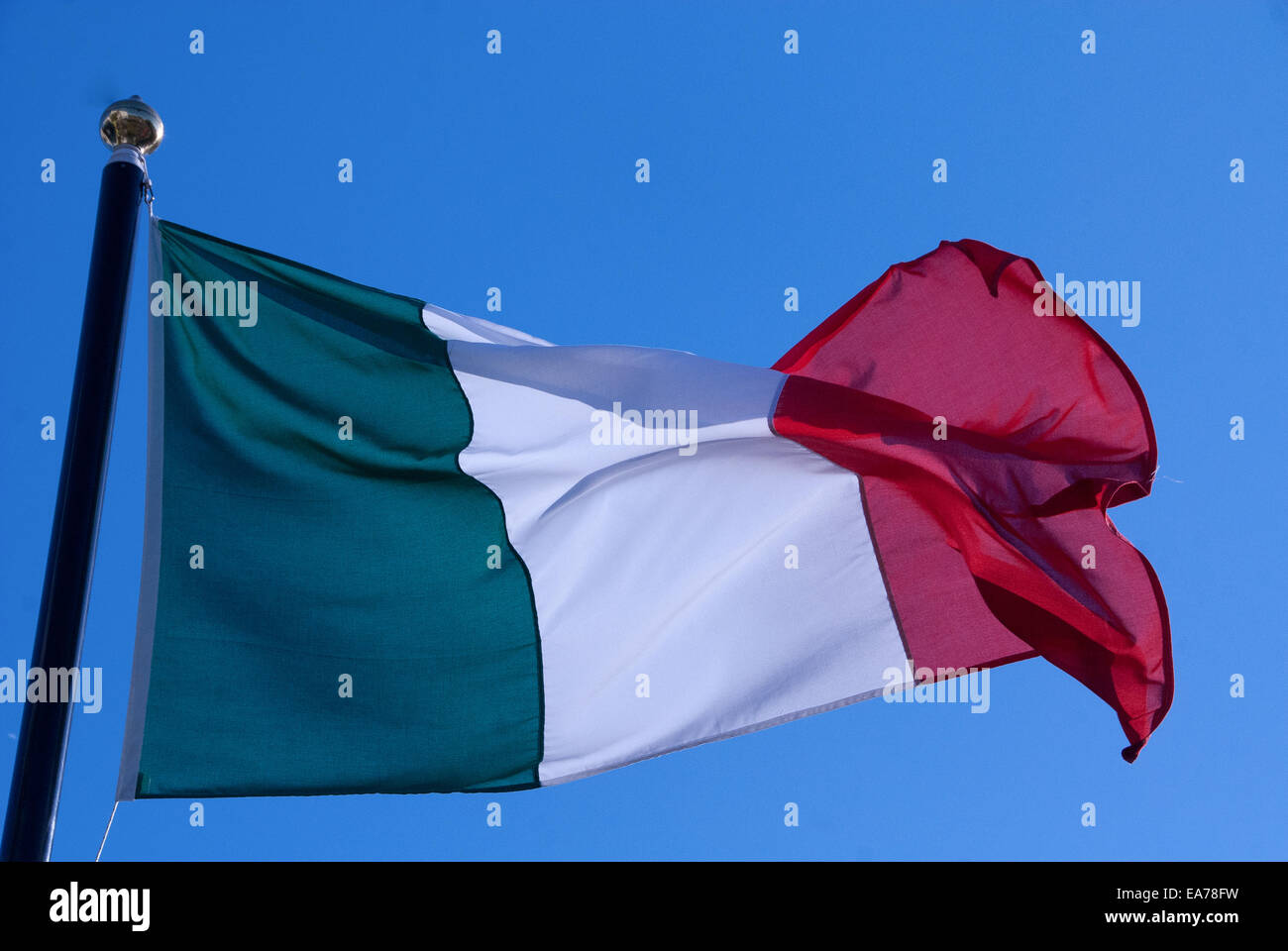 Italy flag italy flag hi-res stock photography and images - Alamy