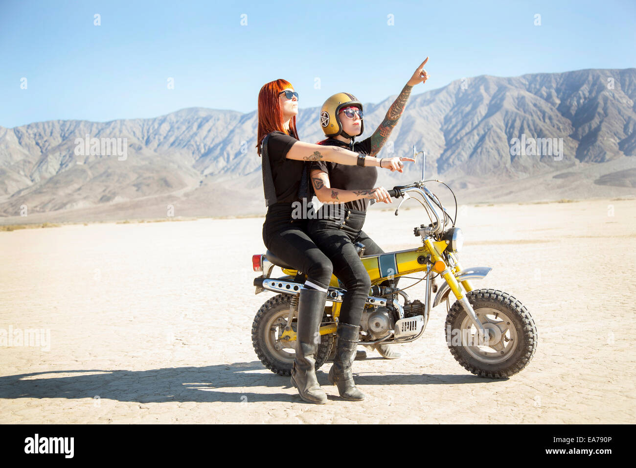 Motocross woman hi-res stock photography and images - Alamy