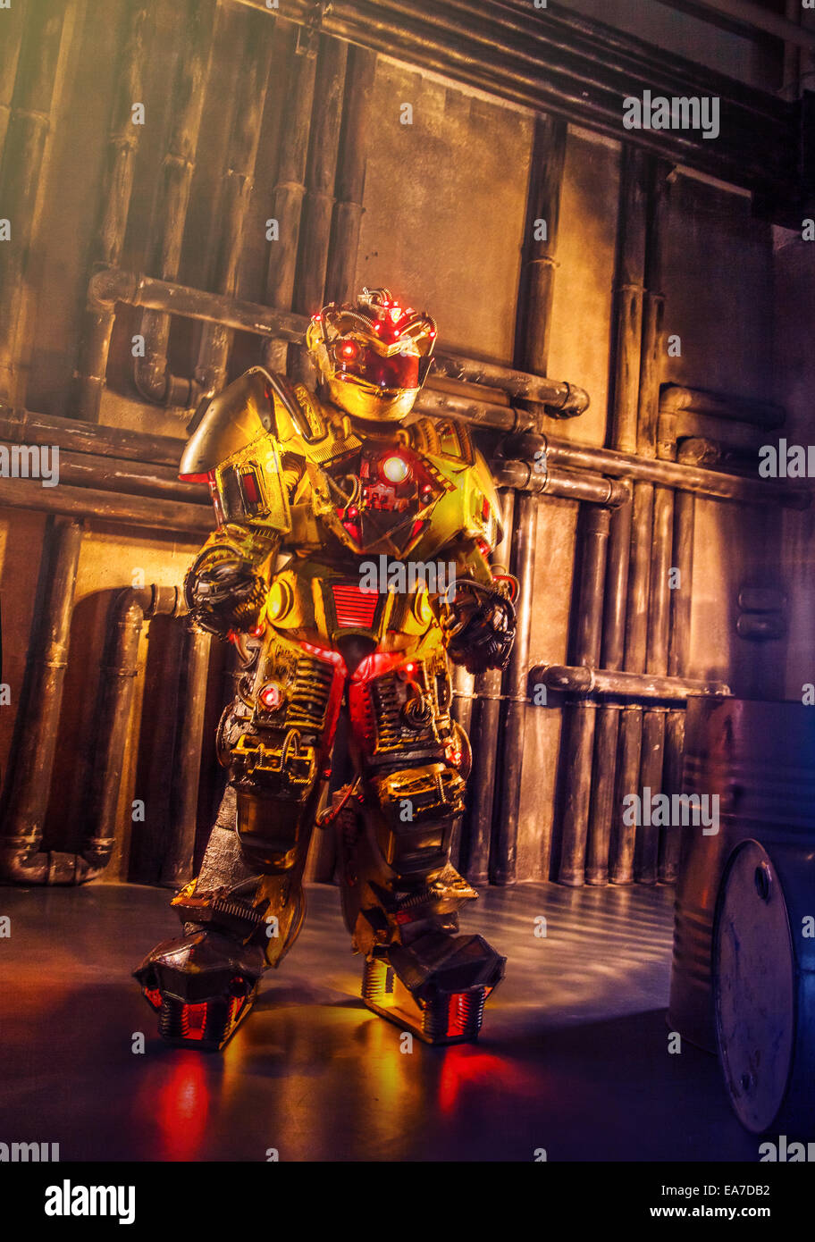 Futuristic robots hi-res stock photography and images - Alamy
