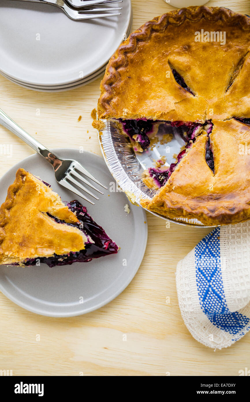 Fresh homemade pie made from organic berries Stock Photo - Alamy