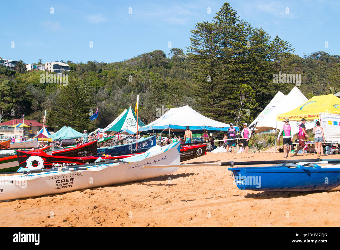 Australia Surf Boat Women High Resolution Stock Photography and Images ...