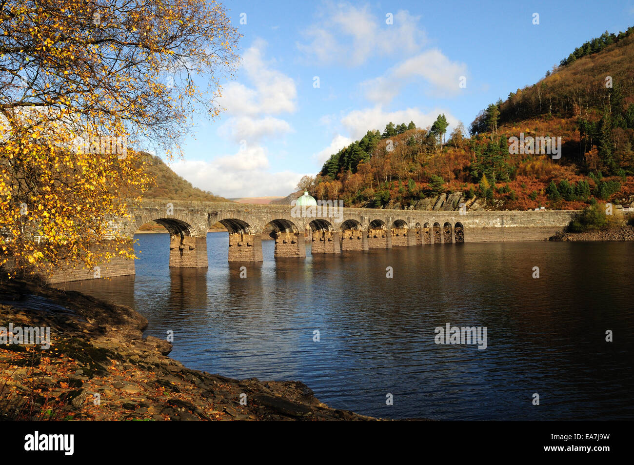 Garreg ddu dam wales hi-res stock photography and images - Alamy