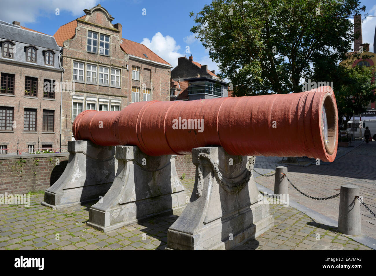 The red cannon Dulle Griet, Mad Meg, medieval bombardment cannon ...