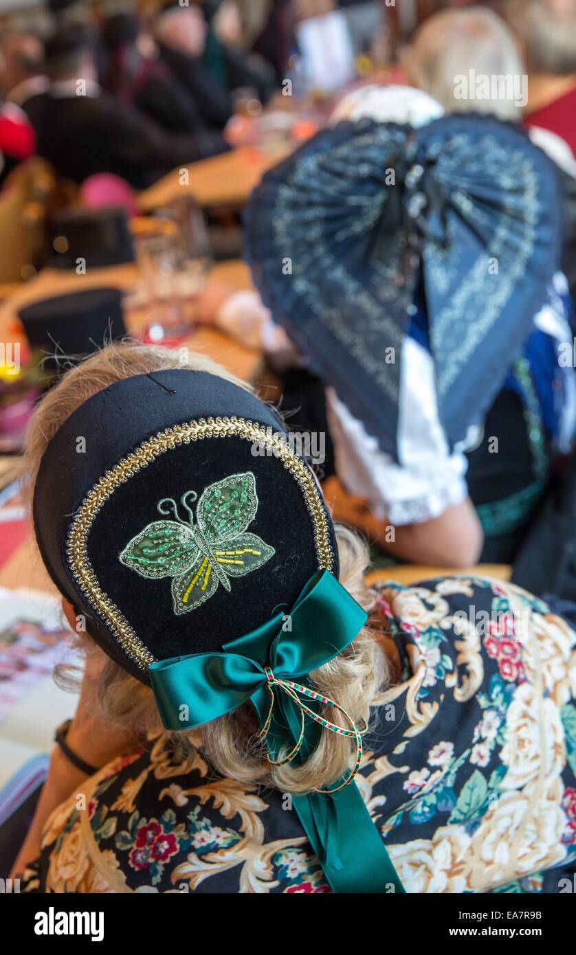 Thuringian traditional costume hi-res stock photography and images - Alamy