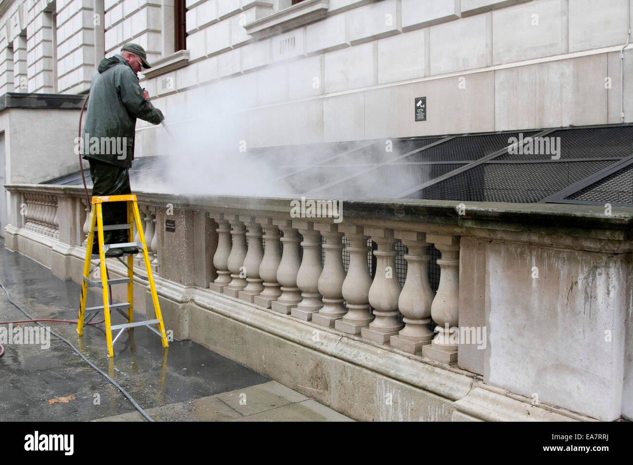 Westminster London,UK. 8th November 2014. Cleaners from Westminster ...