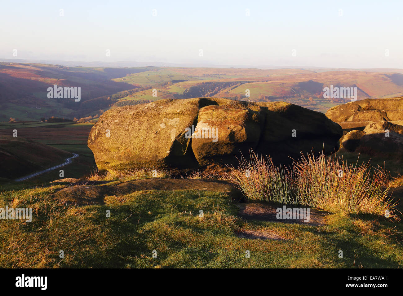 Higger tor peak district hi-res stock photography and images - Alamy