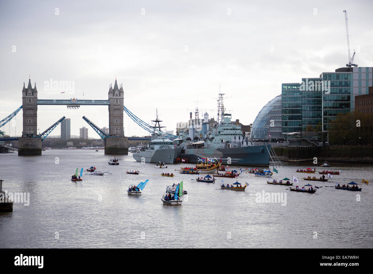 London, UK. 8th Nov, 2014. Lord Mayor's river pageant flotilla ...