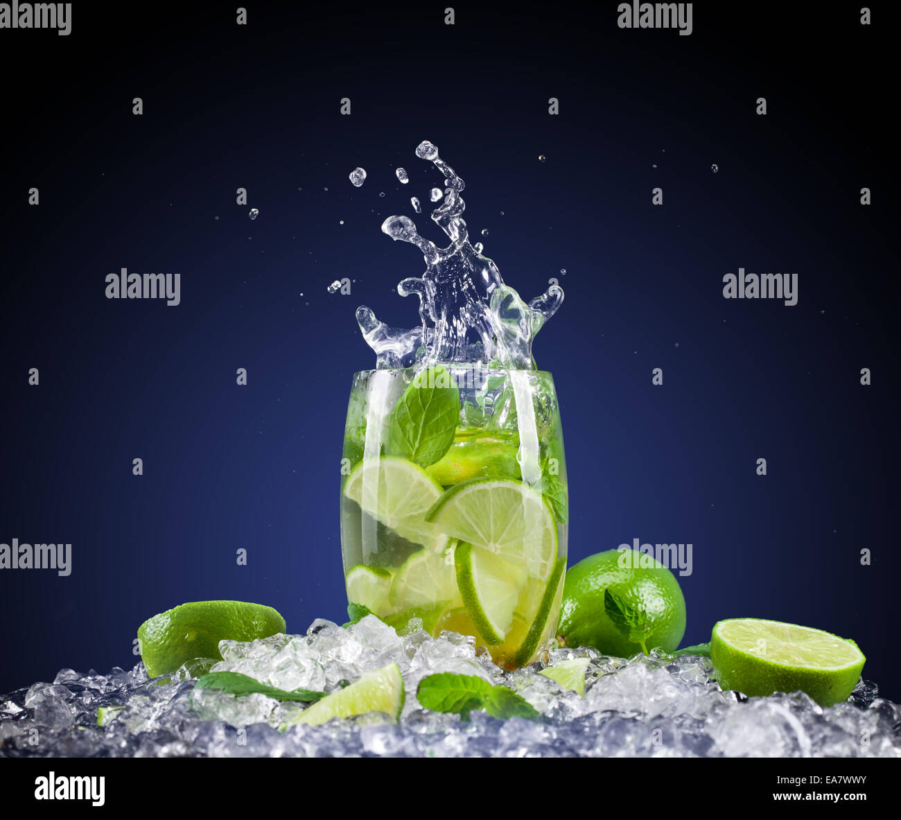 Citrus drink splash hi-res stock photography and images - Alamy
