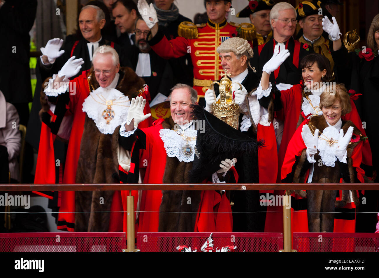 London, UK. 8th Nov, 2014. Lord Mayor of London Alan Yarrow waving at ...