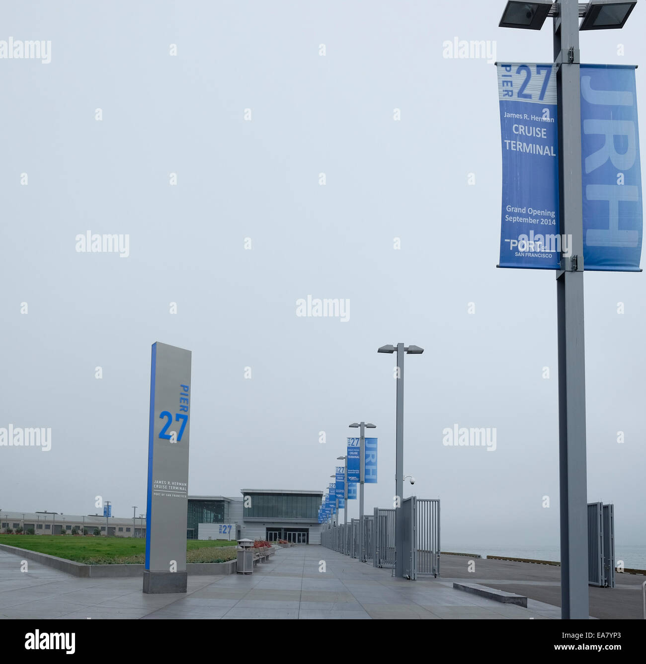 Pier 27 cruise terminal hi-res stock photography and images - Alamy