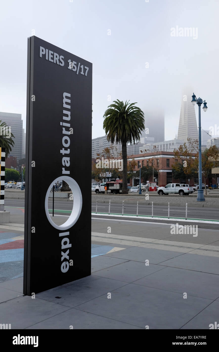 Exploratorium Children's Science Museum, San Francisco, CA Stock Photo ...