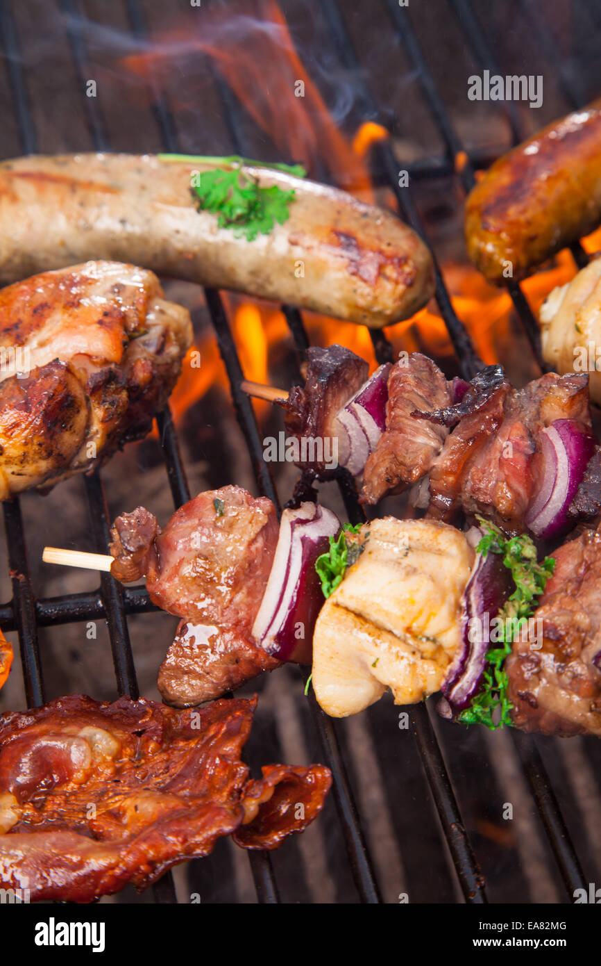 Meat barbecued on grill close hi-res stock photography and images - Alamy