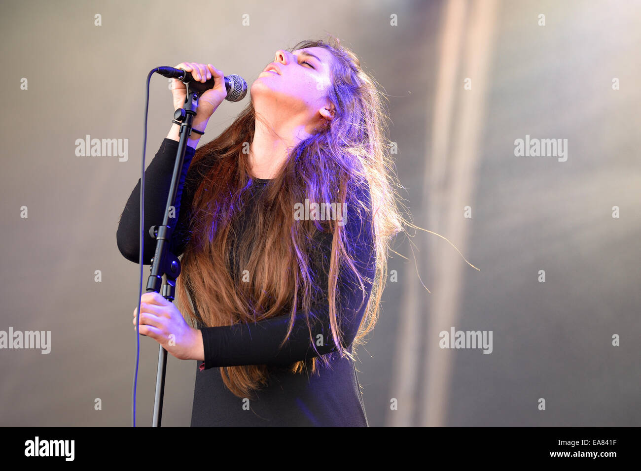 Concert art hi-res stock photography and images - Alamy
