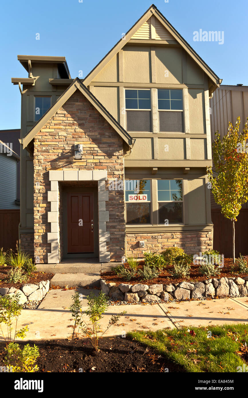 Family home new construction in Willsonville Oregon Stock Photo - Alamy