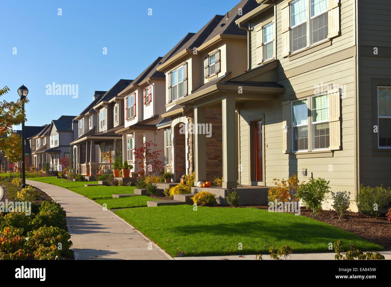 Residential entrances hi-res stock photography and images - Alamy