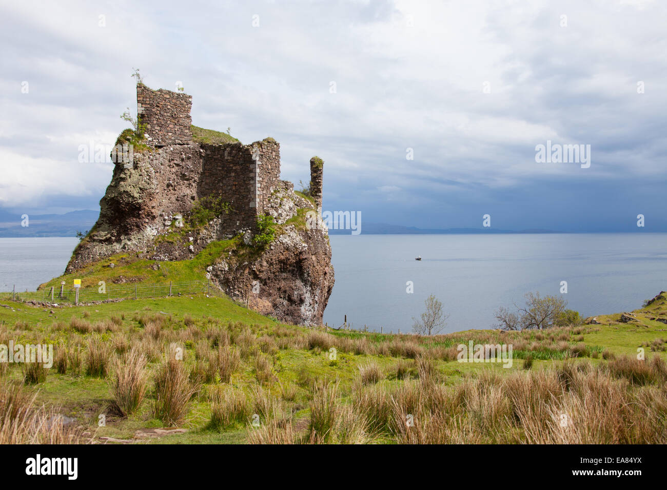 Brochel castle raasay hi-res stock photography and images - Alamy