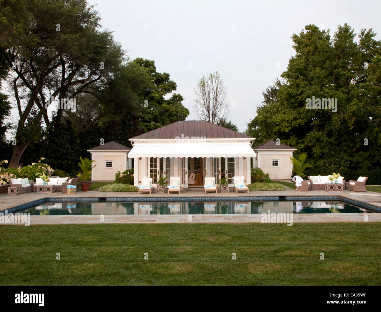 Pool house hi-res stock photography and images - Alamy