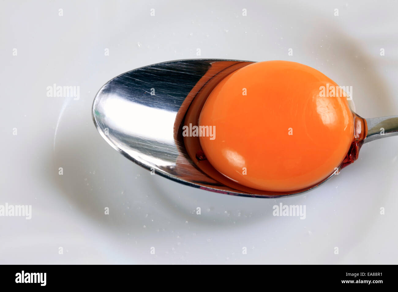 Broken spoon hi-res stock photography and images - Alamy