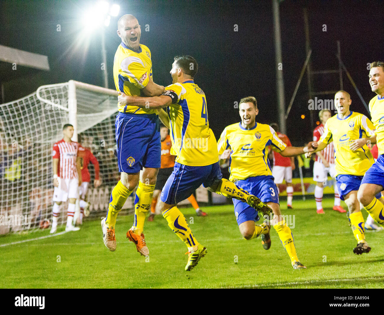 Craig Robinson celebrates with Captain David Mannix after scoring the ...
