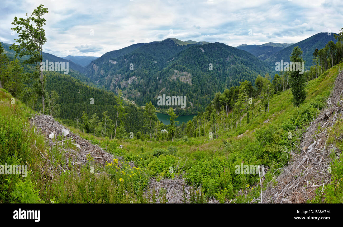 Very high resolution panorama with Capatanii mountains above lake ...