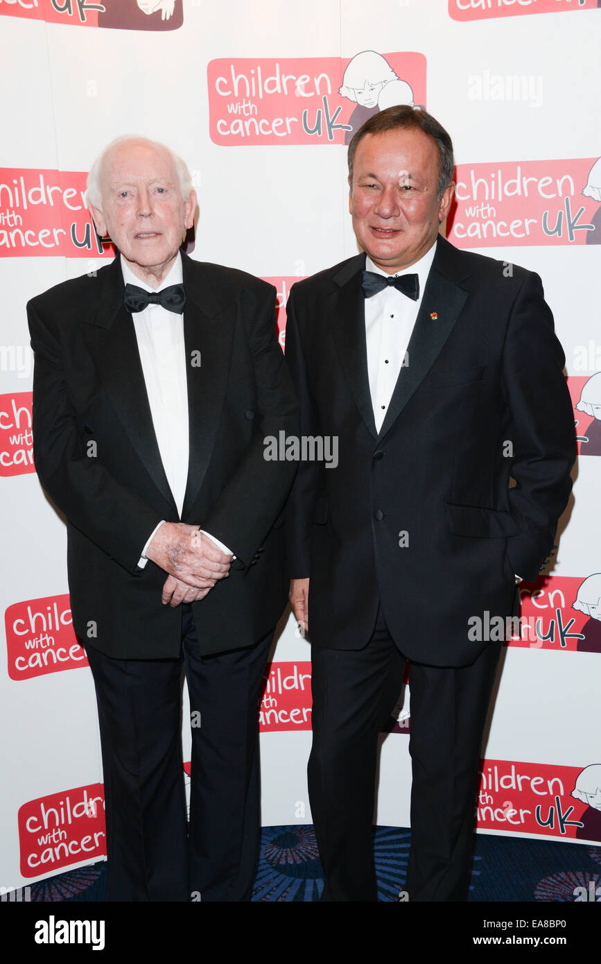 News charity robson hi-res stock photography and images - Alamy