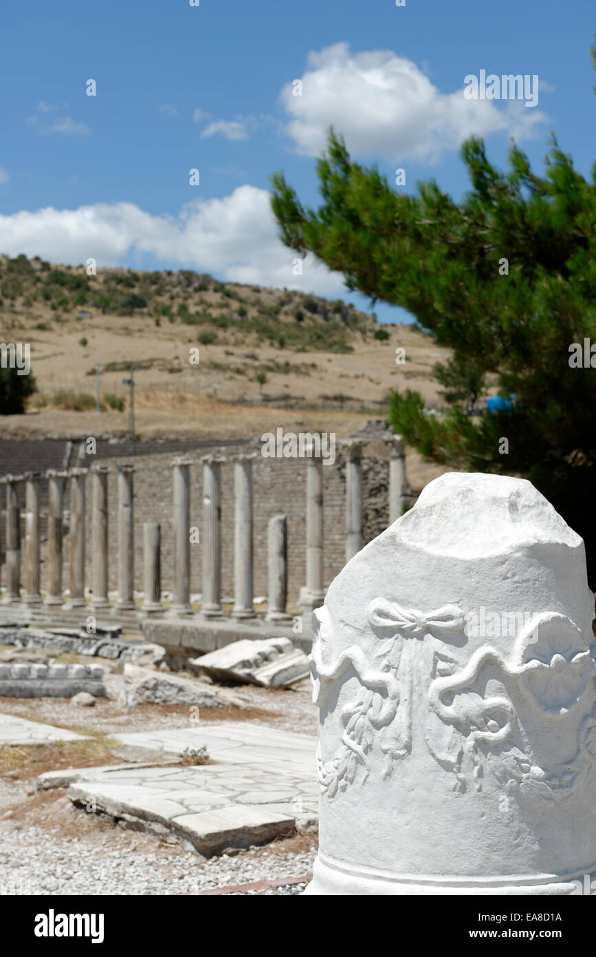 Pergamum altar hi-res stock photography and images - Alamy