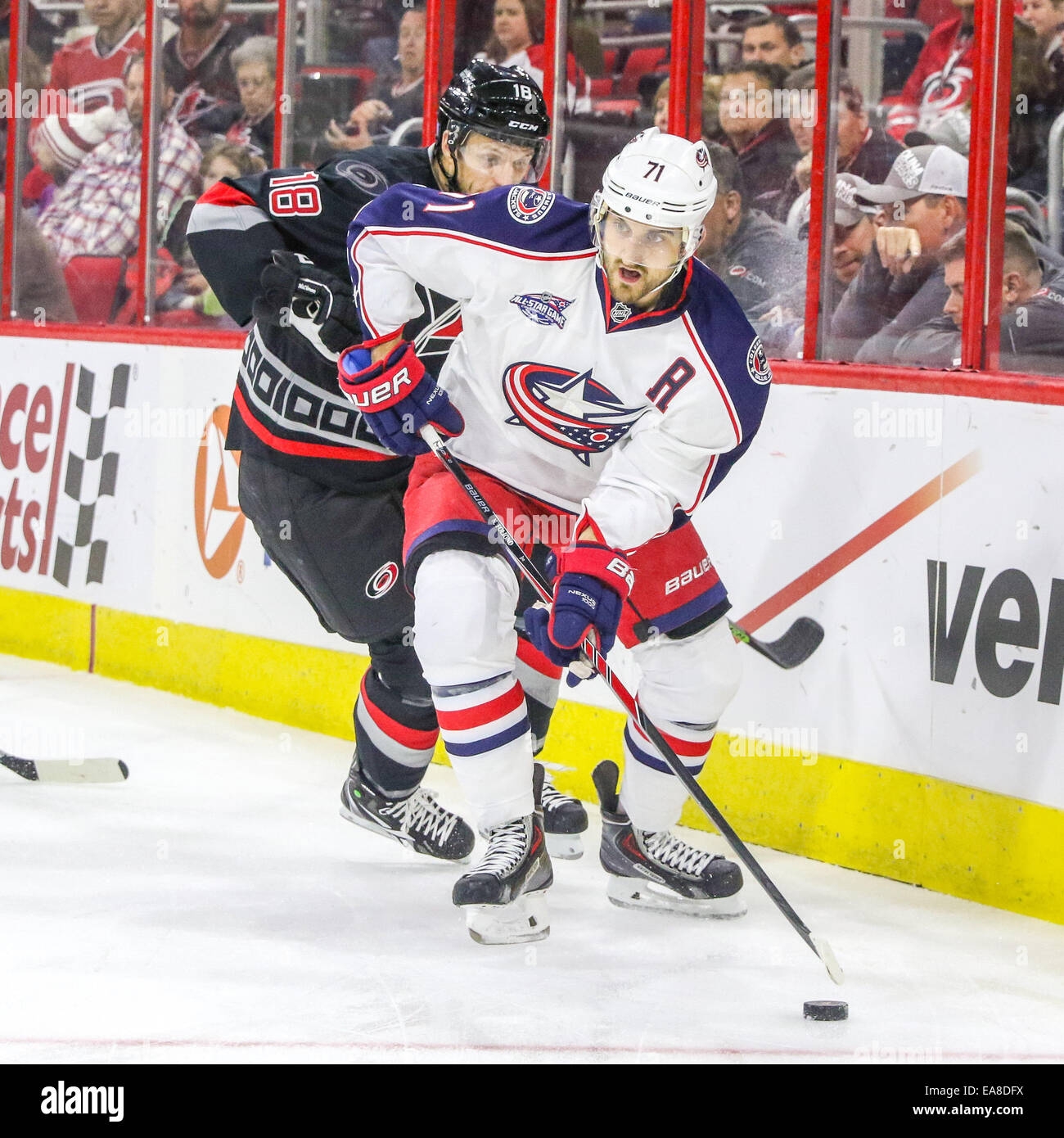 Raleigh, North Carolina, USA. 7th Nov, 2014. Columbus Blue Jackets left ...