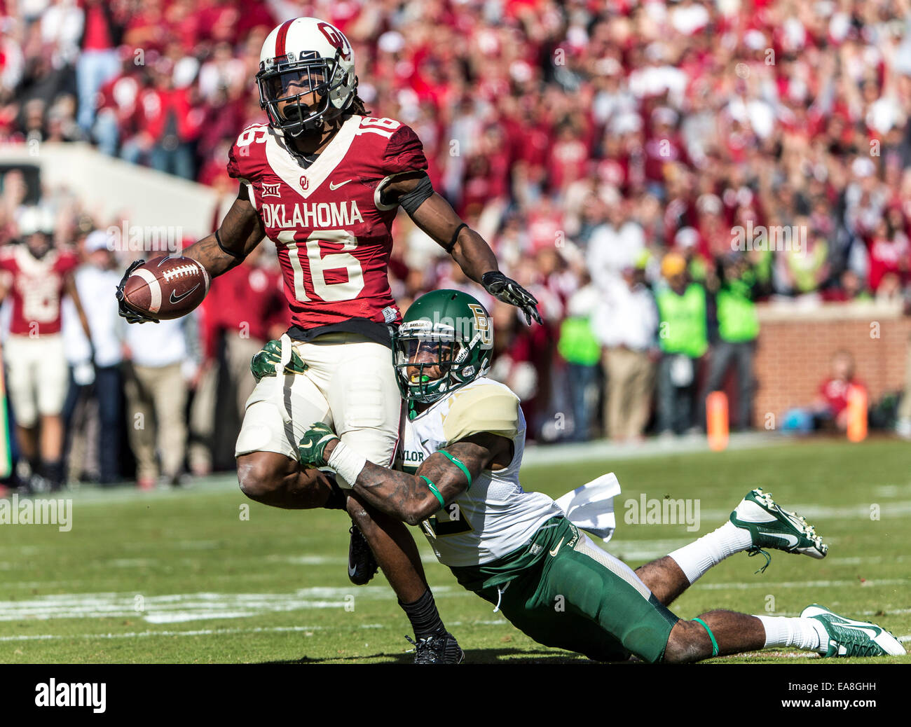 November 8, 2104: Oklahoma Sooners wide receiver Michiah Quick (16) is ...