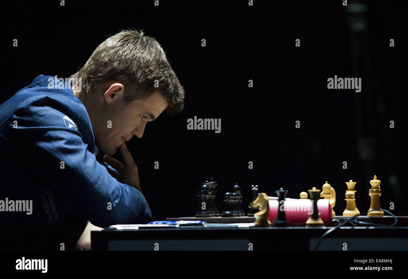 Magnus Carlsen High Resolution Stock Photography and Images - Alamy