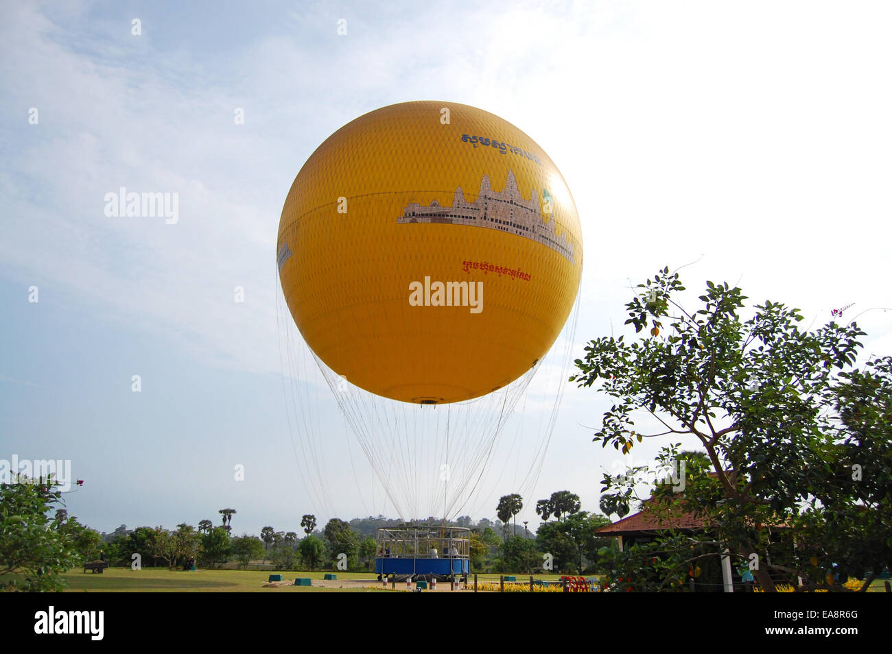 Traveller look View on top of Angkor Wat by balloon in Siemreap ...