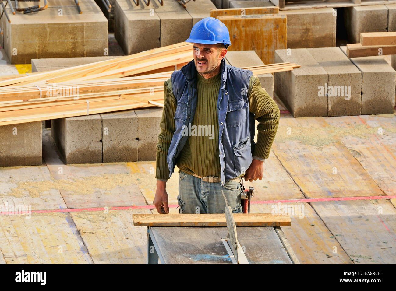 BARCELONA - JANUARY 8: Spanish construction worker, construct a major ...