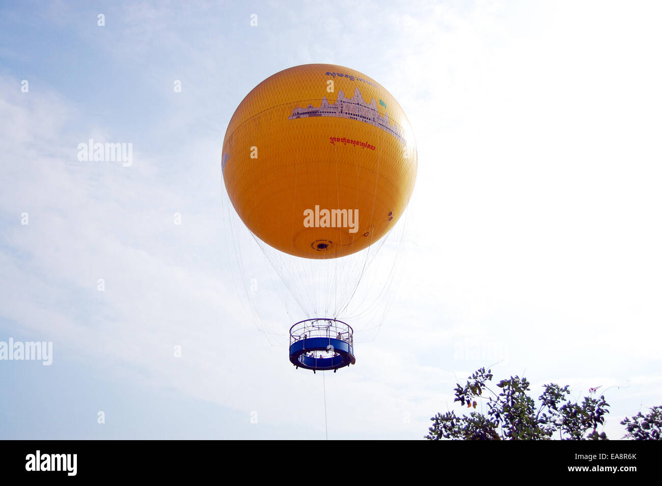 Traveller look View on top of Angkor Wat by balloon in Siemreap ...
