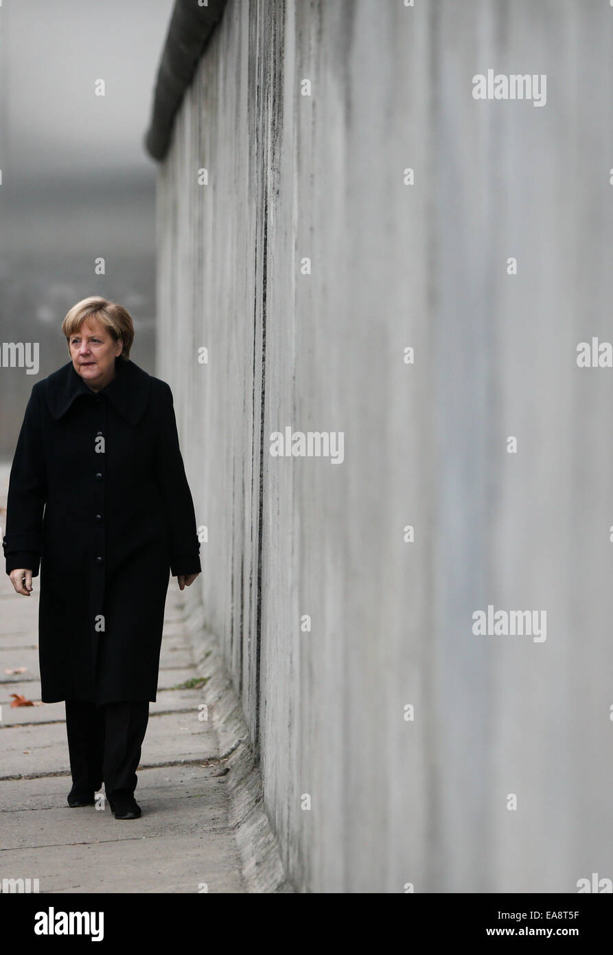 German chancellor angela merkel walks hi-res stock photography and ...