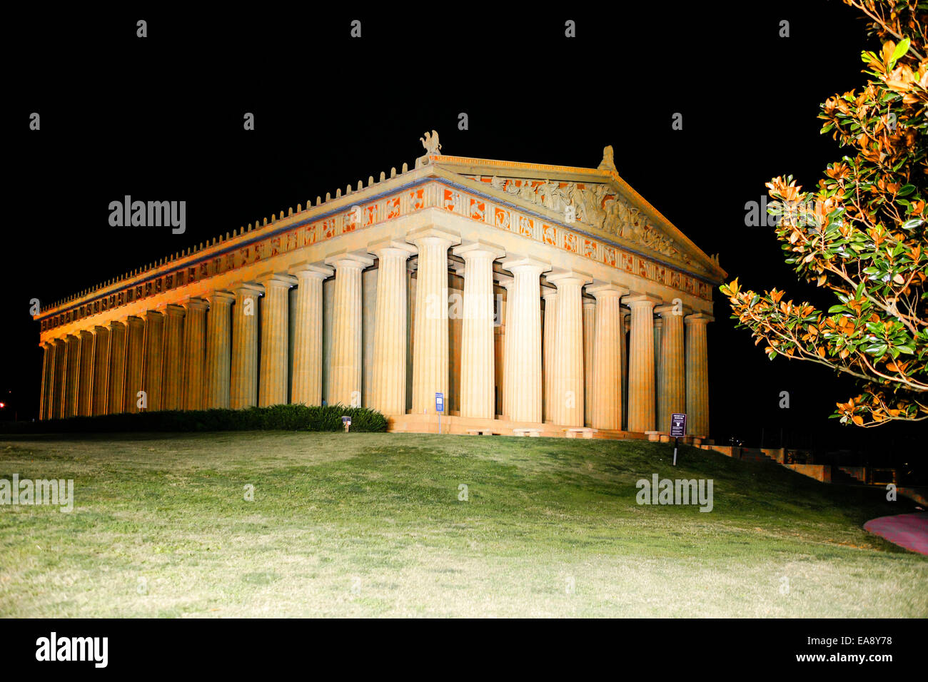 The Parthenon in Centennial Park at night in Nashville Tennessee Stock Photo - Alamy