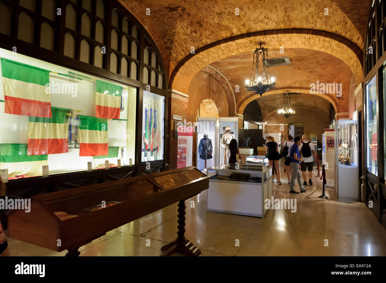 Victor emmanuel monument interior hi-res stock photography and images ...