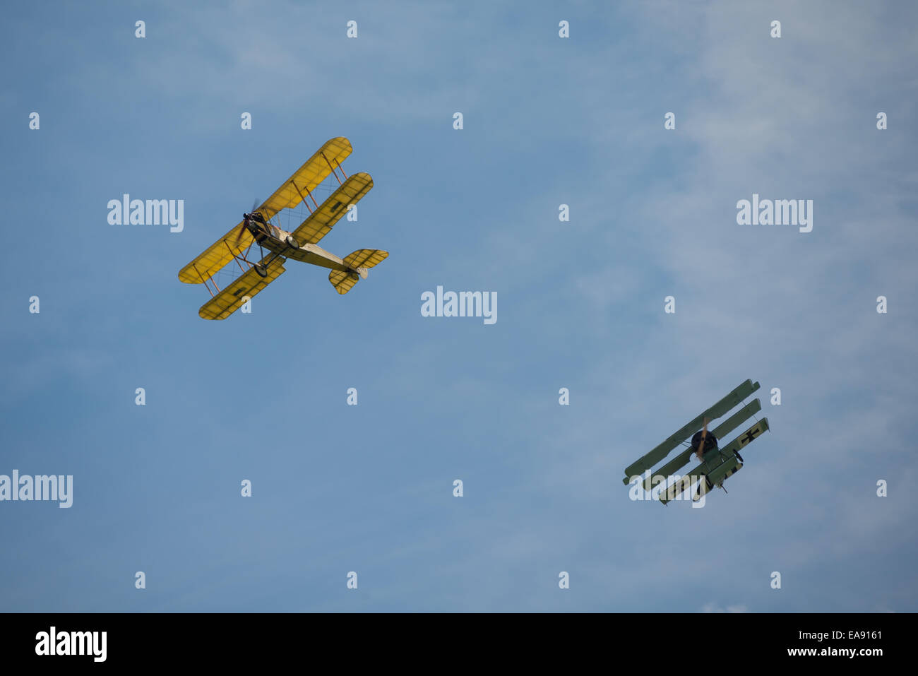 Dogfight biplane world war 1 hi-res stock photography and images - Alamy