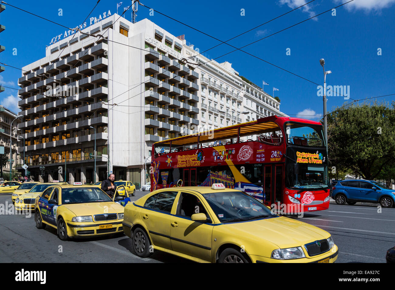 Bus and taxi traffic at Syntagma Square in downtown Athens, Greece ...